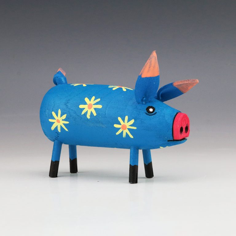 NAVAJO FOLK ART PIG BY RAY & ORLEEN LANSING | The Crow and The Cactus