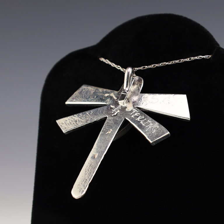 DRAGONFLY PENDANT BY GARY CUSTER NATIVE AMERICAN | The Crow and The Cactus