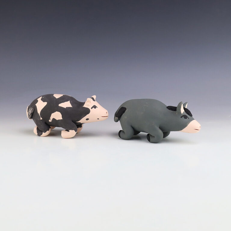 SANTO DOMINGO POTTERY NATIVITY BY ANGEL & RALPH BAILON | The Crow and ...