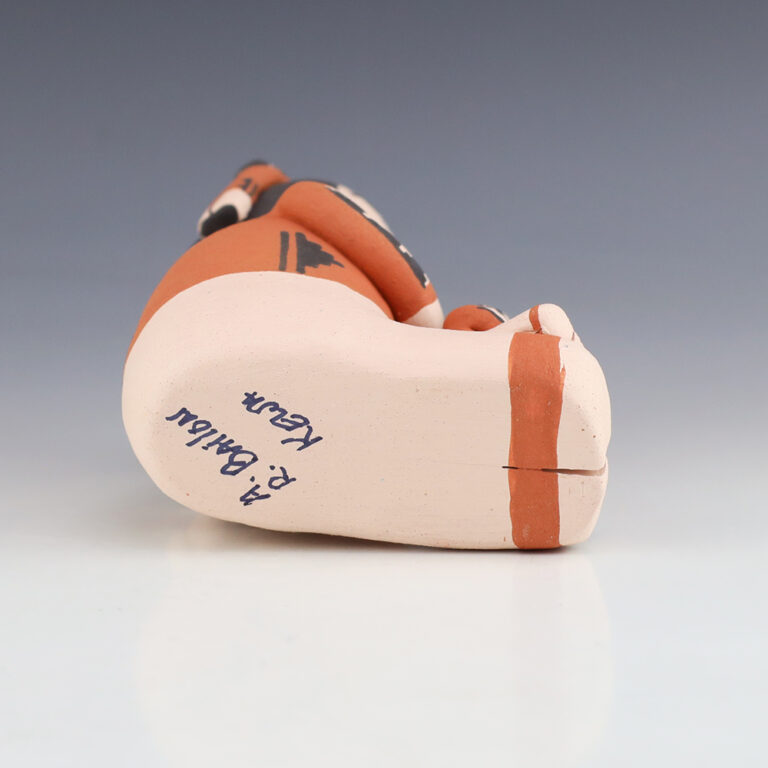 SANTO DOMINGO KEWA POTTERY STORYTELLER BY ANGEL & RALPH BAILON | The ...