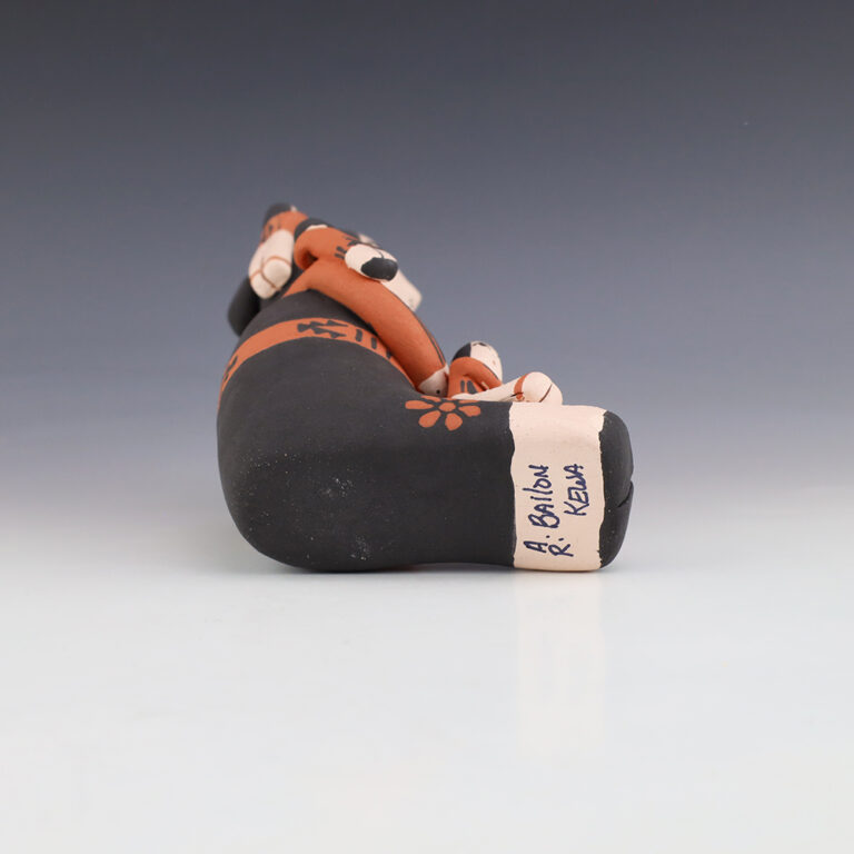 KEWA POTTERY STORYTELLER BY ANGEL & RALPH BAILON | The Crow and The Cactus