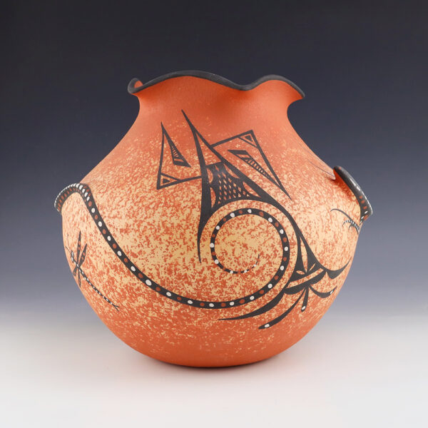 NATIVE AMERICAN ZUNI LIZARD POTTERY VASE BY DELDRICK CELLICION | The ...