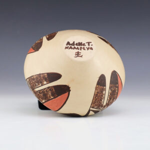 NATIVE AMERICAN HOPI POTTERY VASE BY ADELLE NAMPEYO | The Crow and The ...