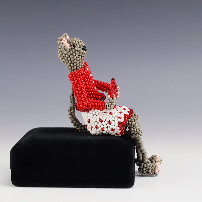 NATIVE AMERICAN ZUNI BEADED MOUSE WITH A HEART BY LORENA LAAHTY | The ...