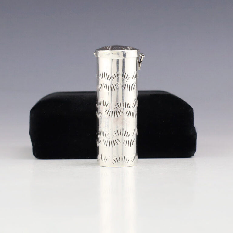 NAVAJO STERLING SILVER BOX BY JEFFREY CHEE | The Crow and The Cactus