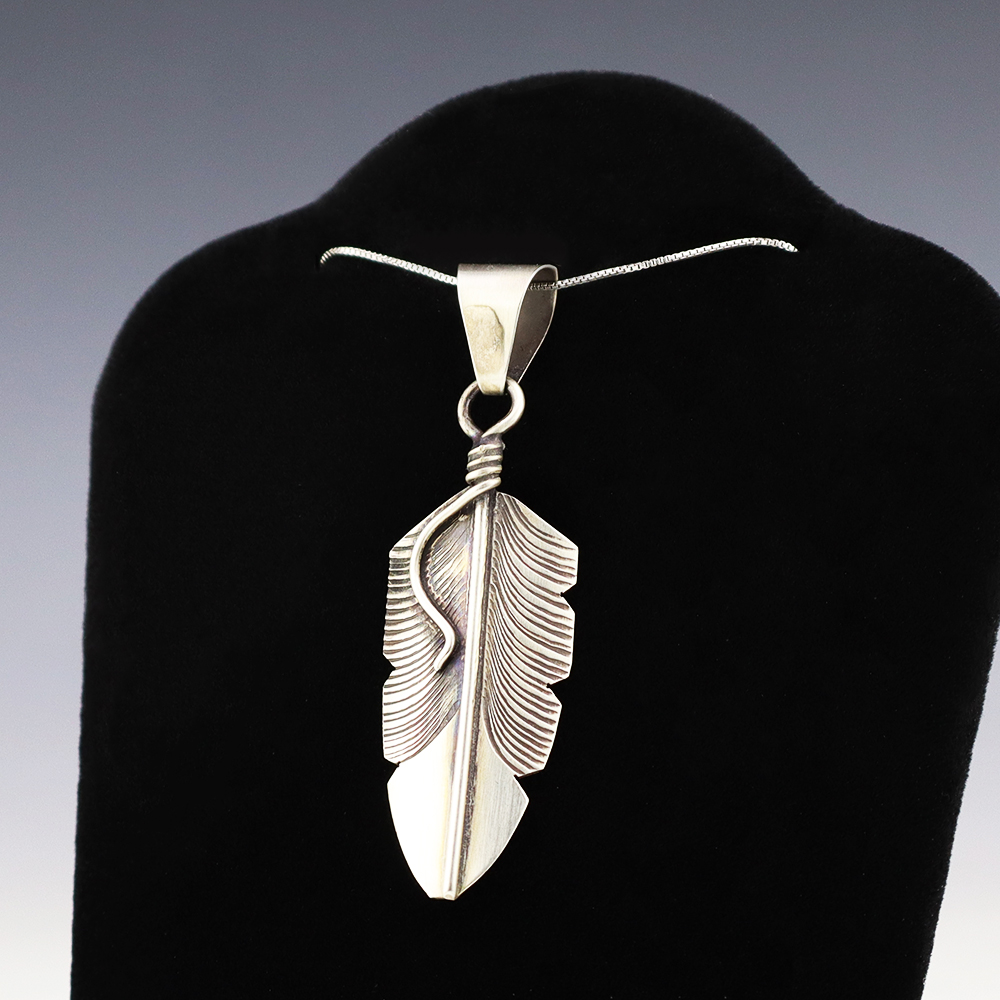 NATIVE AMERICAN NAVAJO STERLING SILVER FEATHER PENDANT BY CHRIS CHARLEY ...