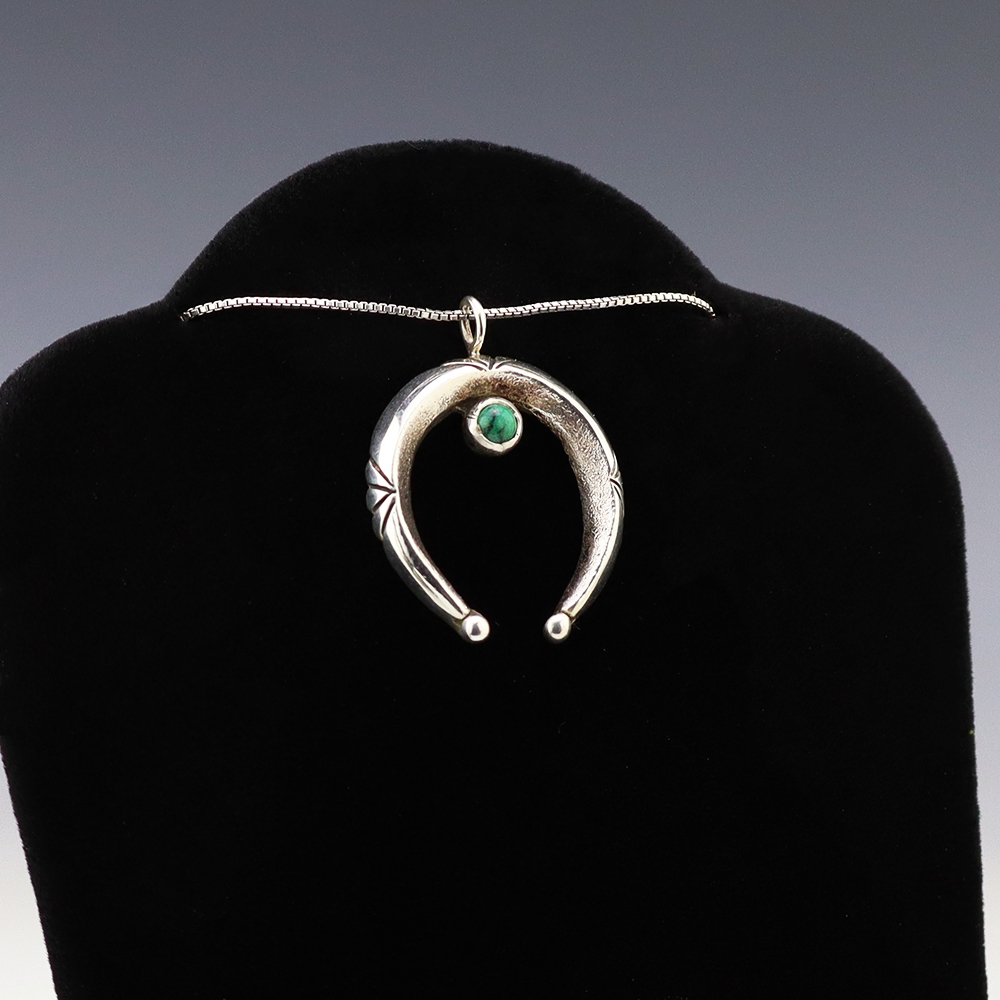 NATIVE AMERICAN NAVAJO STERLING SILVER & MALACHITE PENDANT BY LEE ...