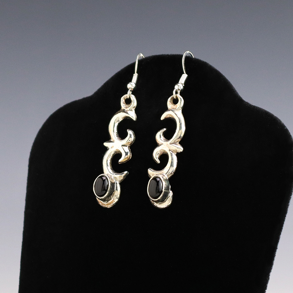 NATIVE AMERICAN NAVAJO STERLING SILVER & ONYX EARRINGS BY MILDRED ...